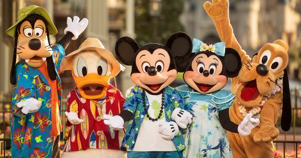 Disney Cast Members Share Their Craziest Guest Stories 22 Words disney-cast-members-share-their-craziest-guest-stories-22-words